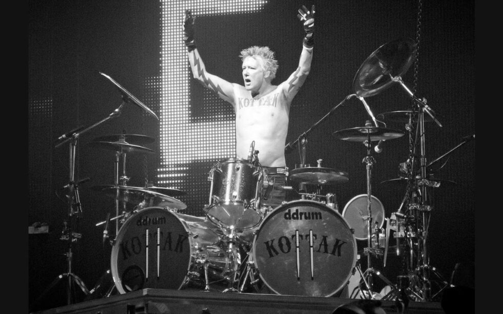 James Kottak has passed away | Beatit.tv